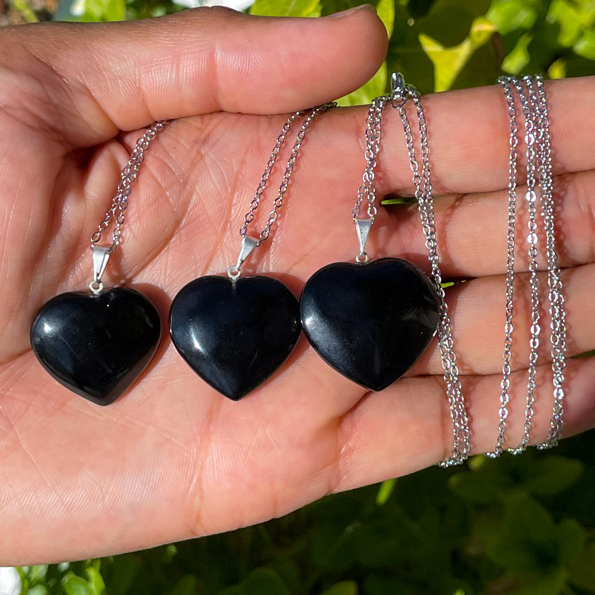 Obsidian heart necklace – Symbolic Magic